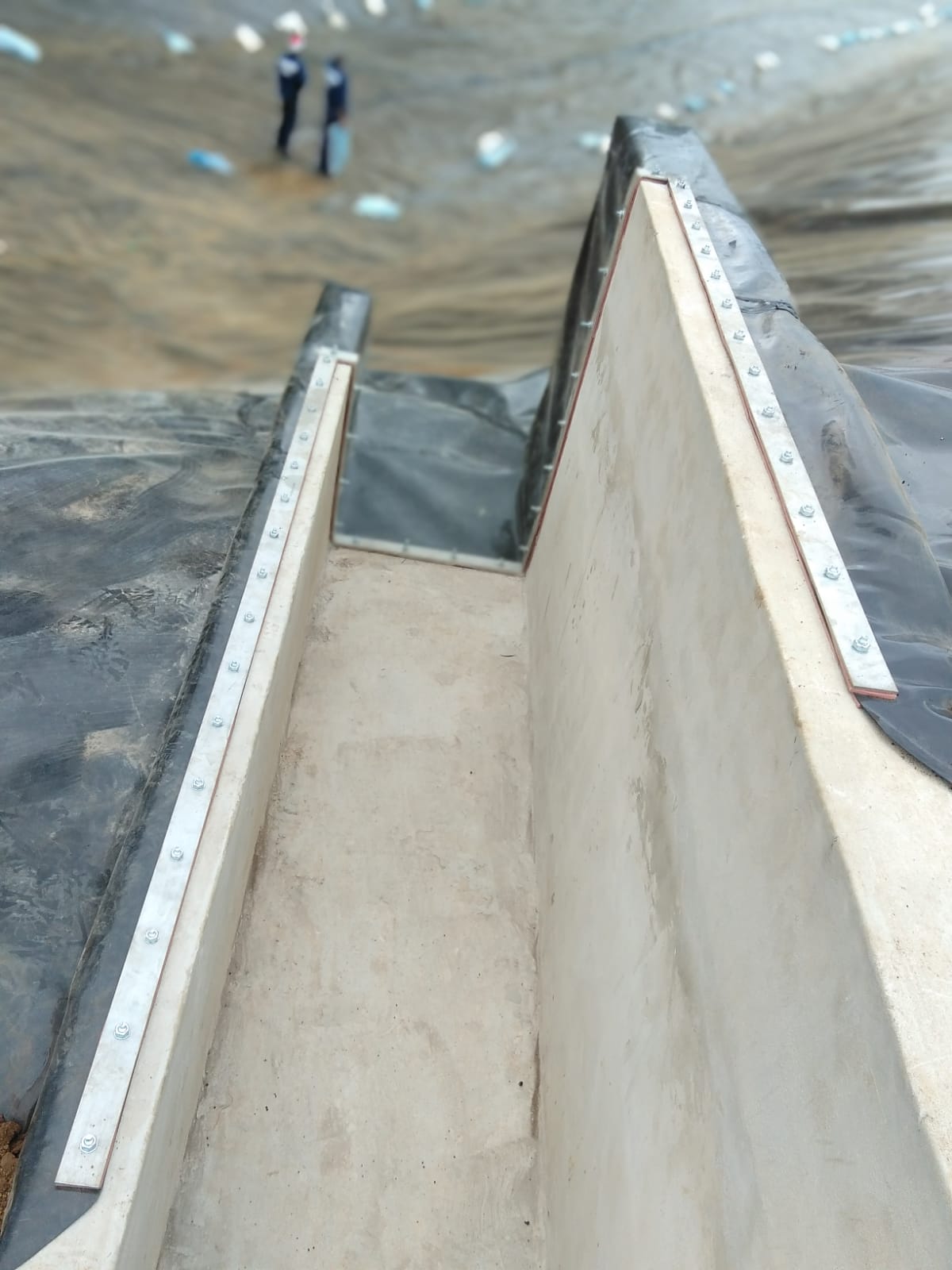 HDPE Pipes and Mechanical Fastening - Badger Linings